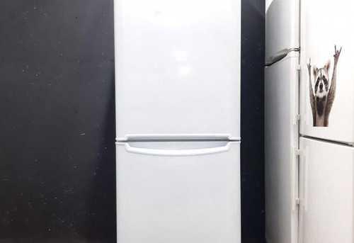 Холодильник Indesit бу белый двухкамерный 185 см