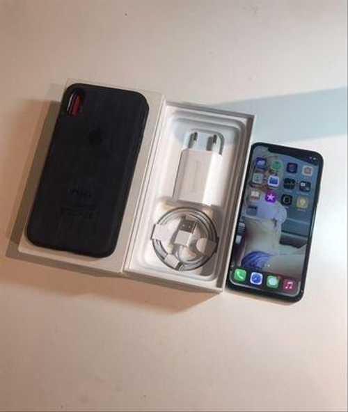 Телефон iPhone X