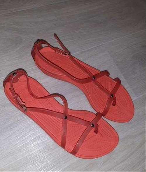 Сандалии Crocs w7