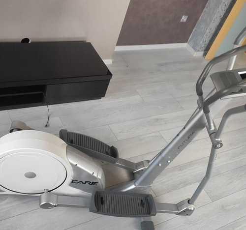 Эллиптический тренажёр Care Fitness 50610-6 Futura