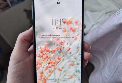 Samsung Galaxy S10e, 6/128 ГБ