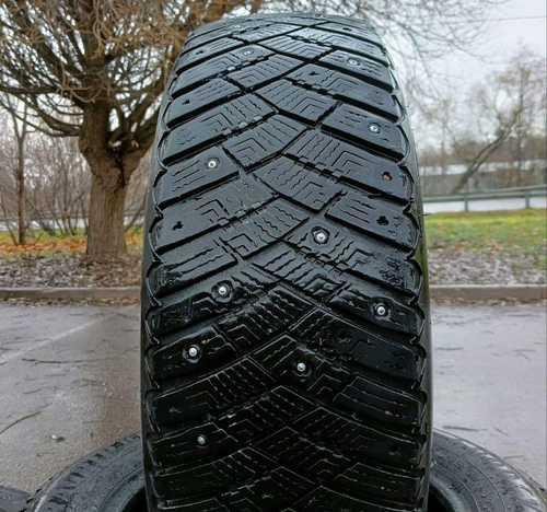 Goodyear Ultragrip Ice Arctic 195/65 R15 95T