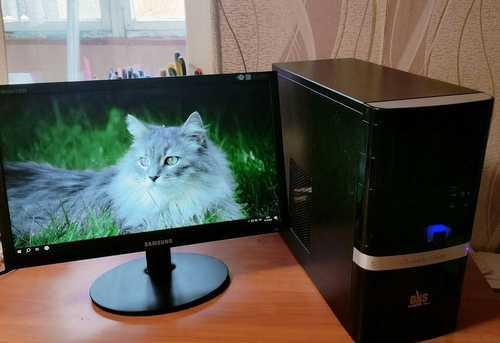 Для дома. 4 ядра, 4 гига, ssd 64,hdd 250+ же 20"