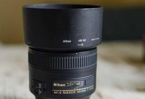 Nikon AF-S Nikkor 85mm 1:1.8G на гарантии