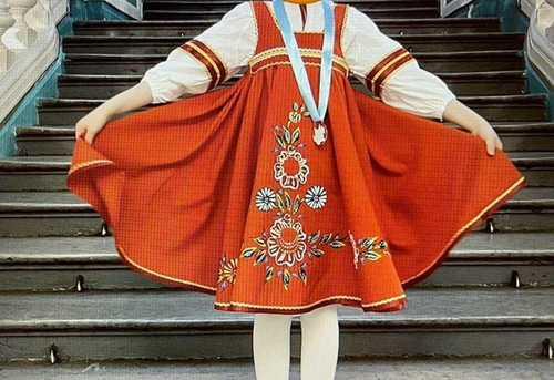 Русский народный костюм с лентой на голову, 134
