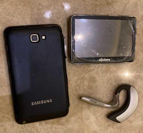 Гарнитура Nokia наушники и Samsung n7000