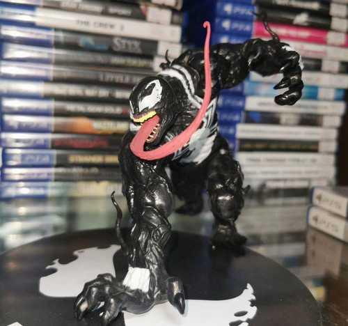 Venom фигурка