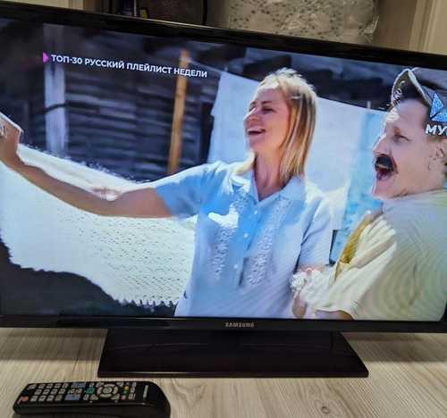 Яркий 32" hdmi Телевизор Samsung UE32EH4030