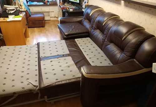 Продается кожаный диван