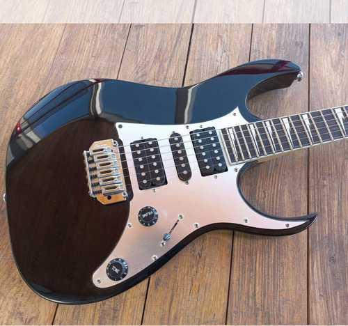 Электрогитара Ibanez GRG150DX