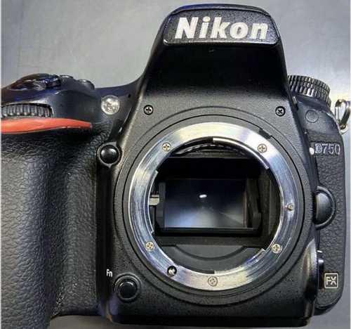 Nikon d7500 body