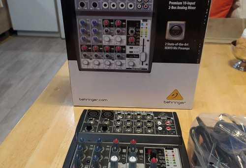 Микшерный пульт Behringer Xenyx 1002FX