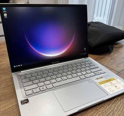 Asus Vivobook 14 M1403Q