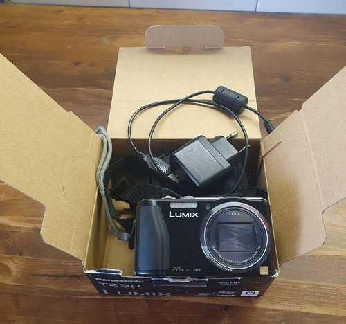 Panasonic Lumix DMC-TZ30