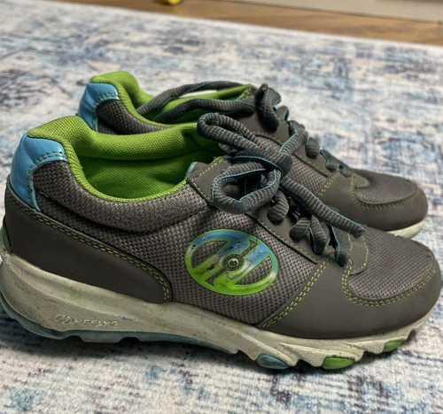 Ботинки на колесиках heelys