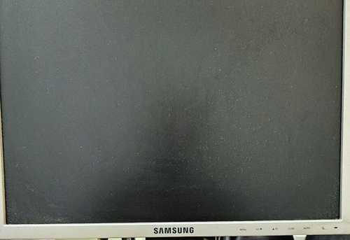 Монитор Samsung syncmaster 943