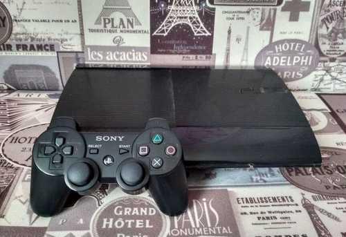 Sony PlayStation 3 прошитая+два геймпада