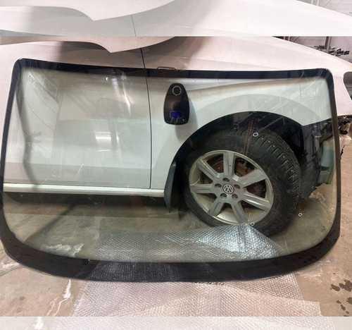 Стекло лобовое Bmw 7 E38 2000