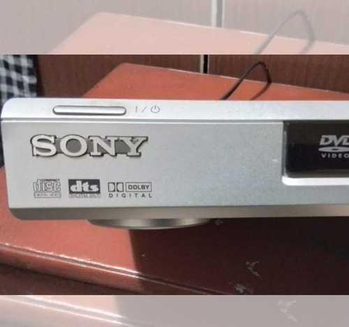 Dvd плеер Sony dvp-ns30