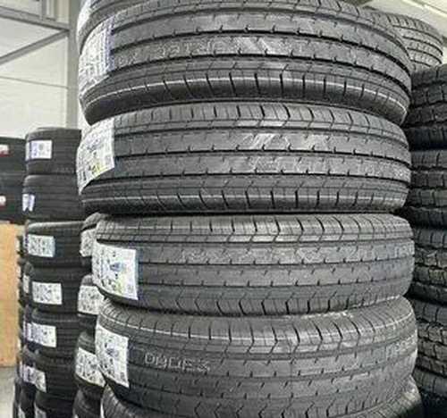 Triangle Connex Van TV701 215/70 R16C 108T