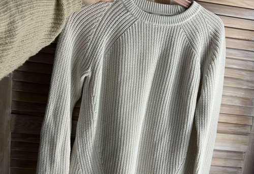 Женская одежда свитер mango и бежевый топ