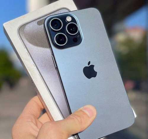 iPhone 15 Pro, 256 ГБ