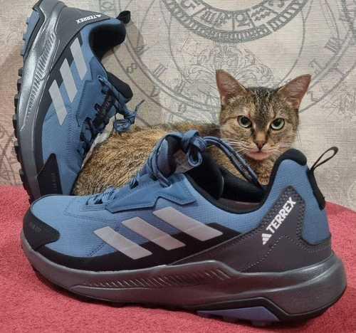 Зимние кроссовки Adidas terrex