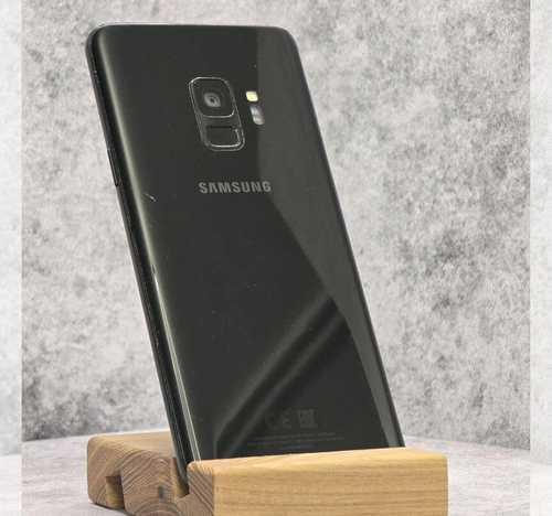 Samsung Galaxy S9, 4/64 ГБ