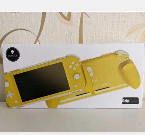 Чехол Skull and Co гриб кейс Nintendo Switch Lite