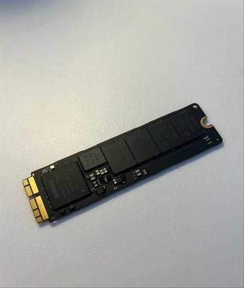 Apple ssd 512GB