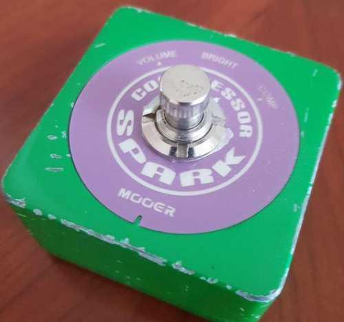 Mooer Spark Compressor