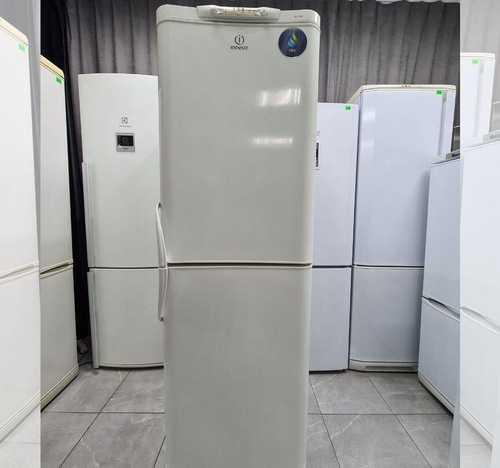 Холодильник indesit C236NFG.016