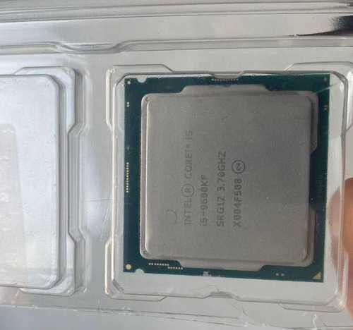 Процессор Intel Core i5 - 9600KF OEM