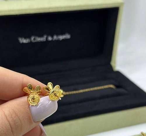 Van Cleef Arpels Золотые Серьги Бриллианты