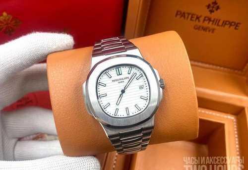 Чаcы Patek Philippe Nautilus
