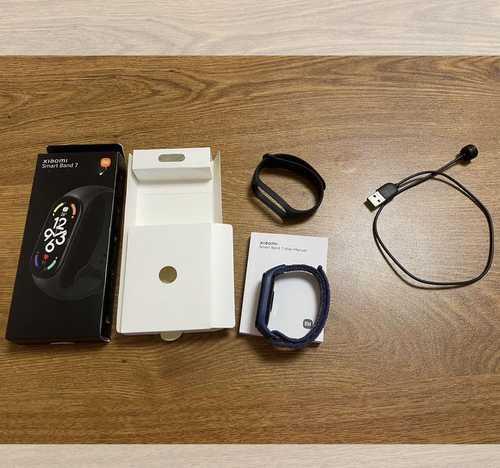 Xiaomi часы mi band 7