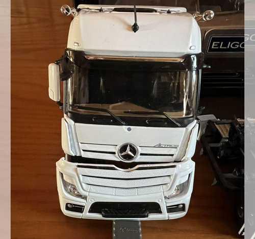 Mercedes actros Eligor 1:43