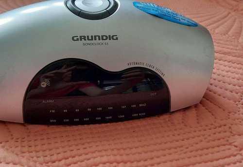 Grundig/ Радиоприёмник/ Будильник/ Часы