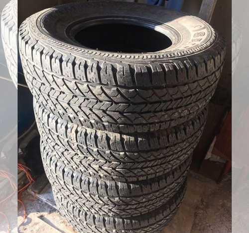 Sailun Terramax H/T 240/75 R15