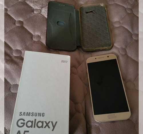 Samsung Galaxy A5 (2017) SM-A520F/DS, 3/32 ГБ