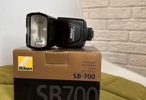 Вспышка Nikon sb 700