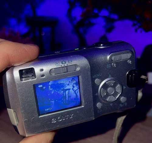 Y2k Цифровой фотоаппарат Sony Cyber-shot DSC-S40