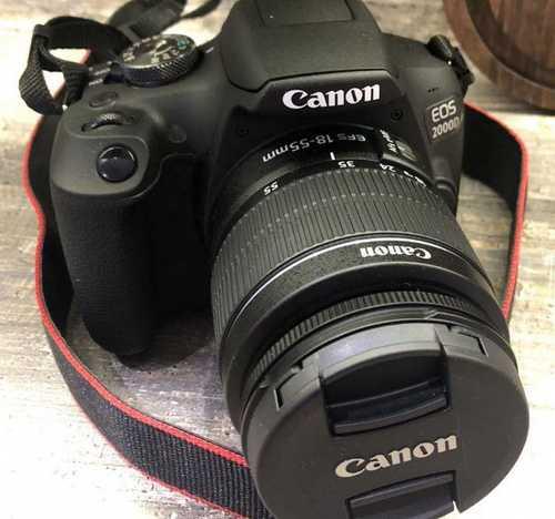 Продам фотоаппарат Canon EOS 2000D Kit EF-S 18-55m