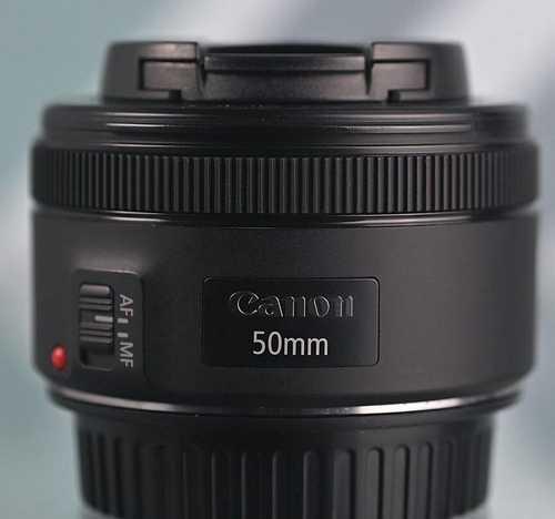 Canon EF 50mm f/1.8 STM