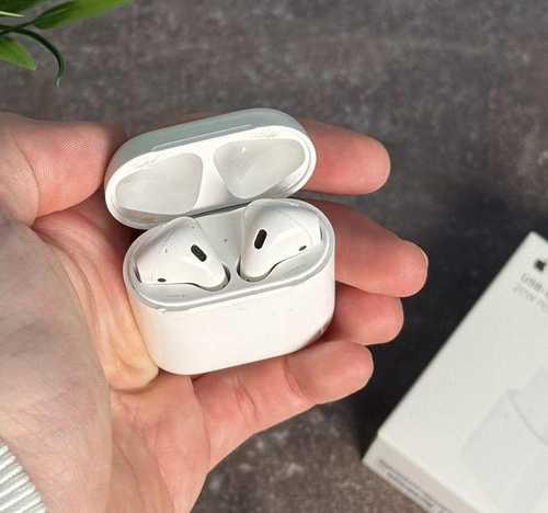 Apple AirPods 2