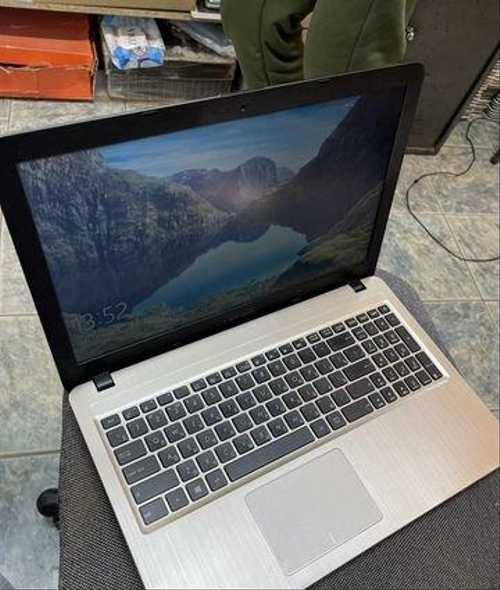Asus D540m ноутбук
