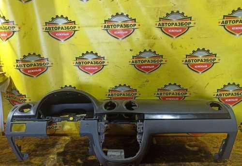 Торпедо Chevrolet Lacetti хэтчбек