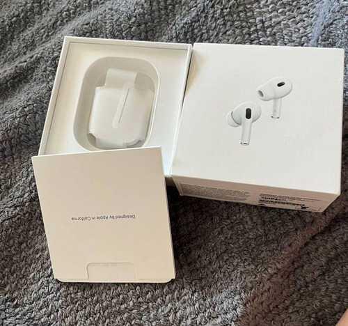 Оригинальная коробка от AirPods Pro