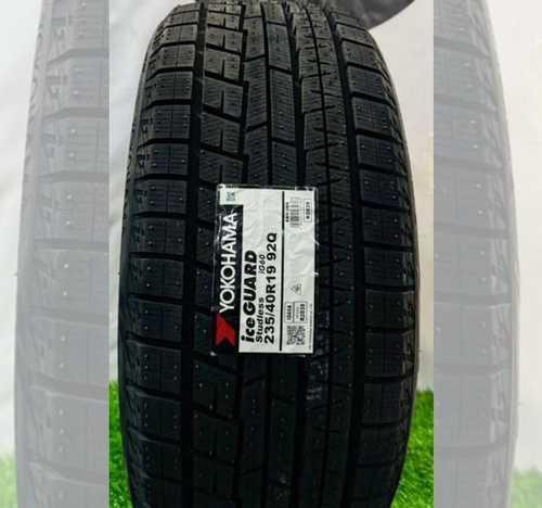 Yokohama Ice Guard IG60A 235/40 R19 92Q