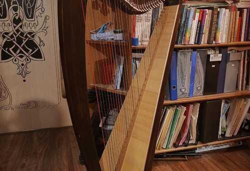 Кельтская, ирландская леверсная арфа